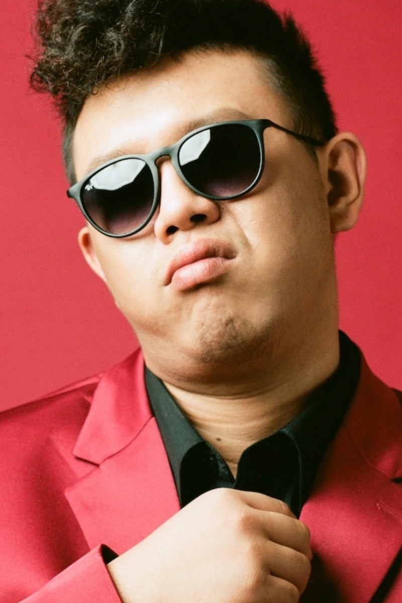 2025-丁震经纪业务代理 -出场费、代言费报价及档期咨询 - 星风传媒